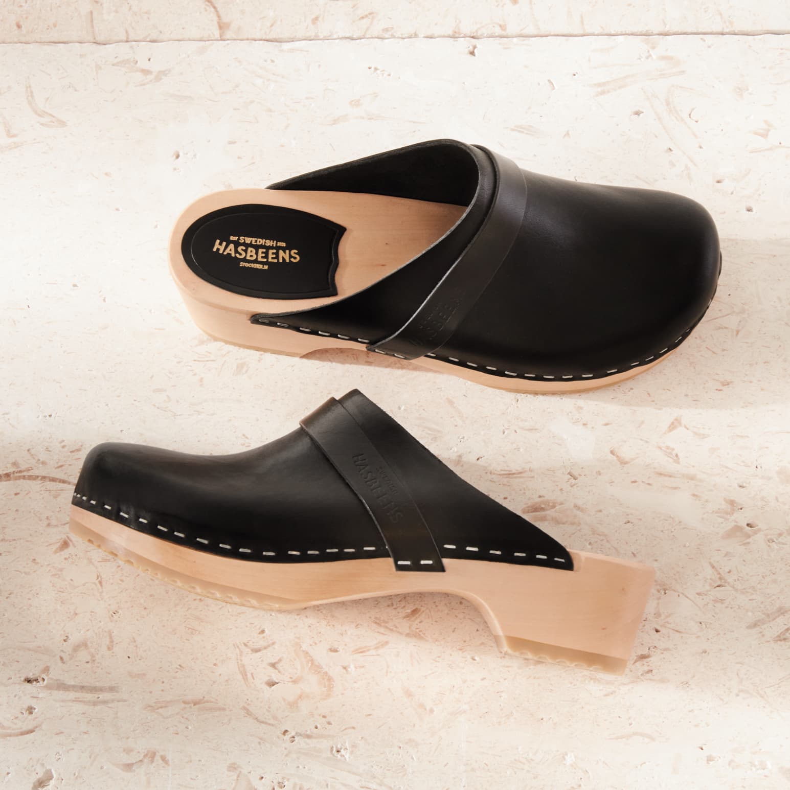 How to Style Clogs: The Must-Have Season Shoe | EVEREVE